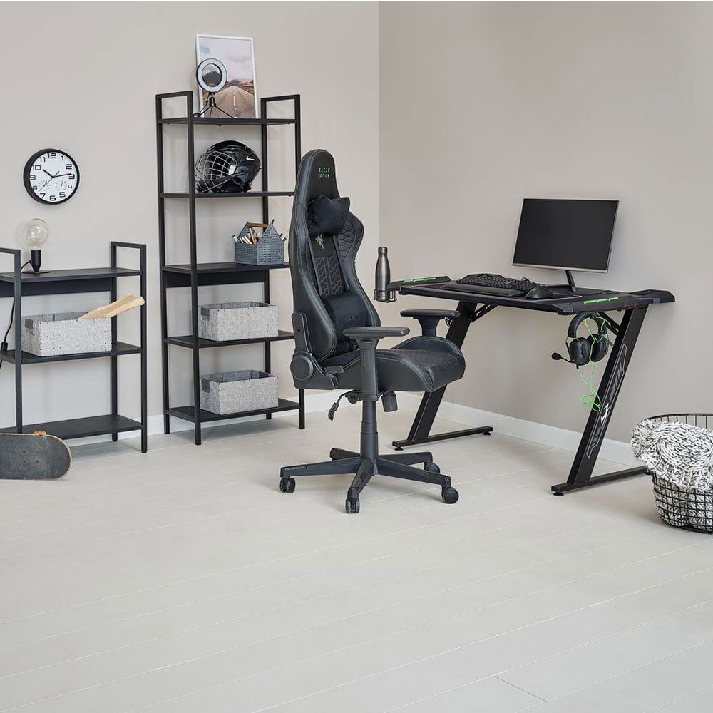 Žaidimų kėdė TYPE Z RAZER ed.™ LEGEND 70x126-136x70cm - JYSK - Visada ...