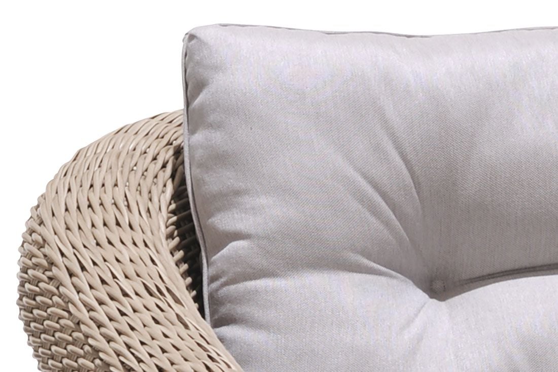 Sodo baldų komplektas TAMBOHUSE Sofa: 252 x 79 x 252 cm. Stalas: 120 x ...